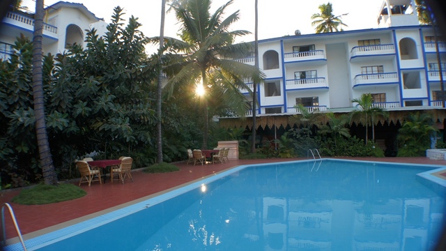 Phoenix Park Inn Resort Goa, Rooms, Rates, Photos, Reviews, Deals ...